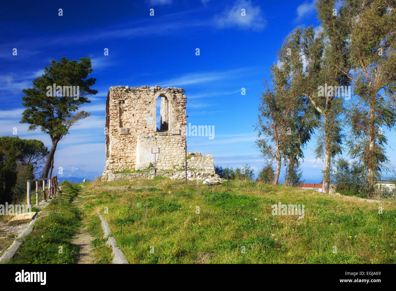 Rometta medieval castle in Sicily Stock Photo - Alamy