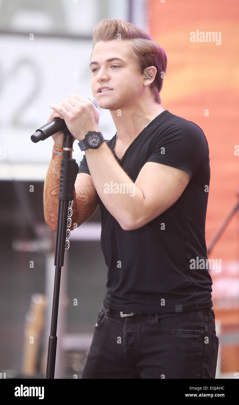 Hunter Hayes performs on NBC's 'The Today Show' Toyota Concert Series ...