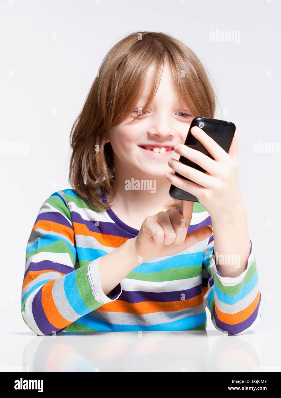 Child phone hi-res stock photography and images - Alamy