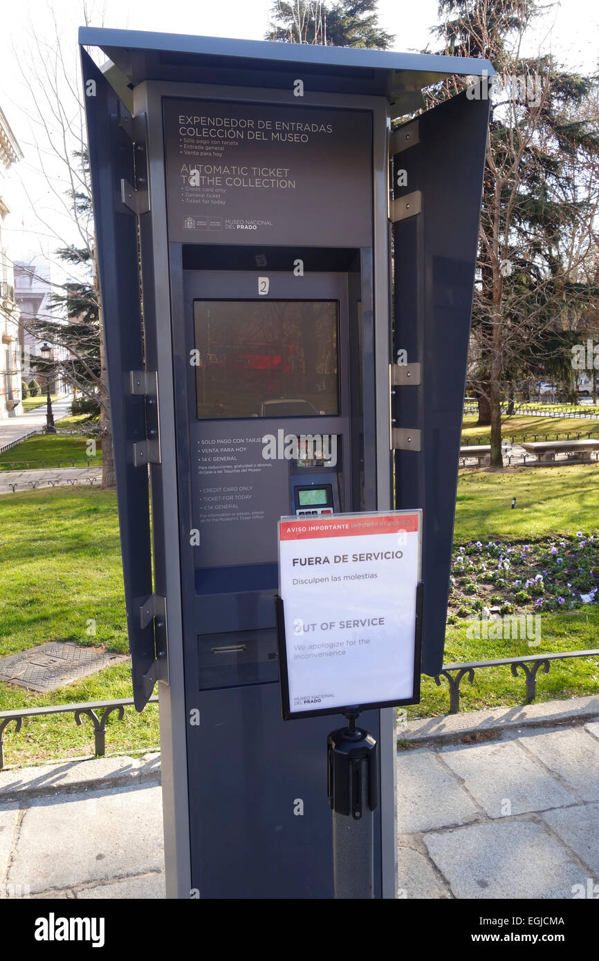 Waiting ticket machine hi-res stock photography and images - Alamy