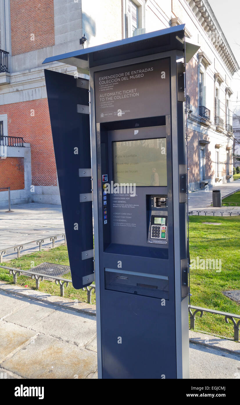 Waiting ticket machine hi-res stock photography and images - Alamy