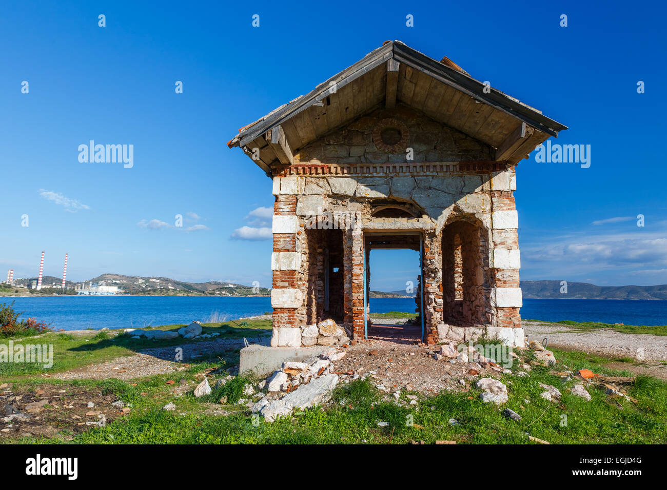 Old customs building hi-res stock photography and images - Alamy