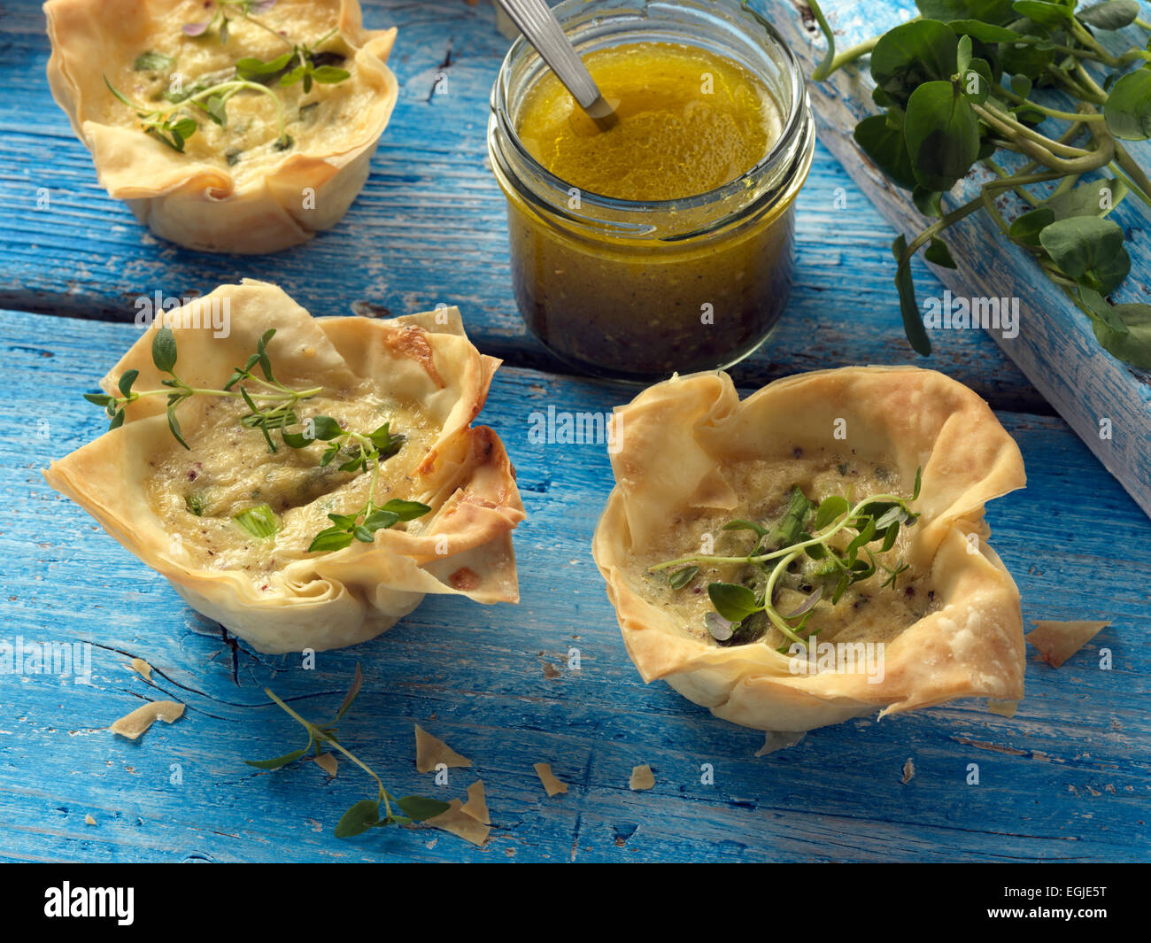 Filo tart hi-res stock photography and images - Alamy