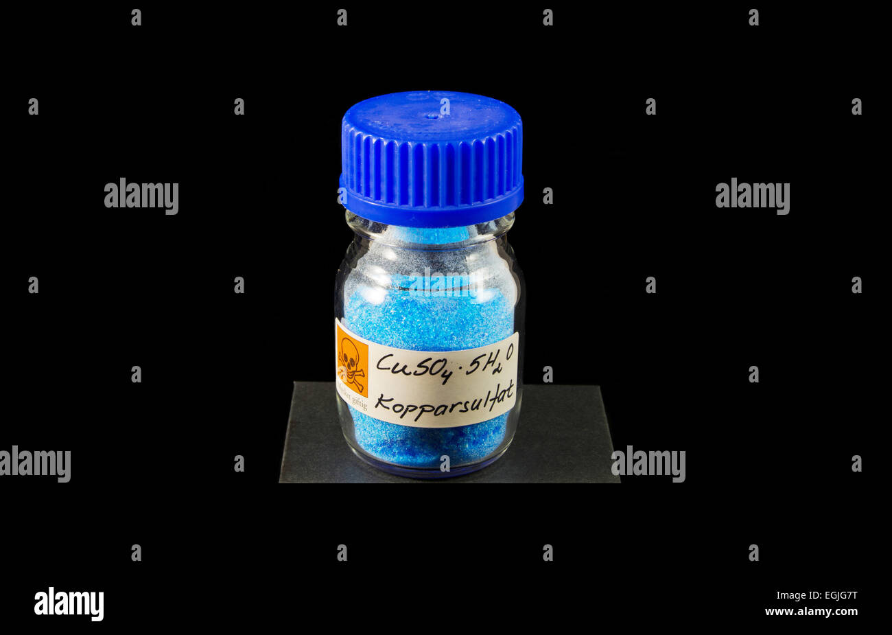 Copper sulphate crystals hi-res stock photography and images - Alamy