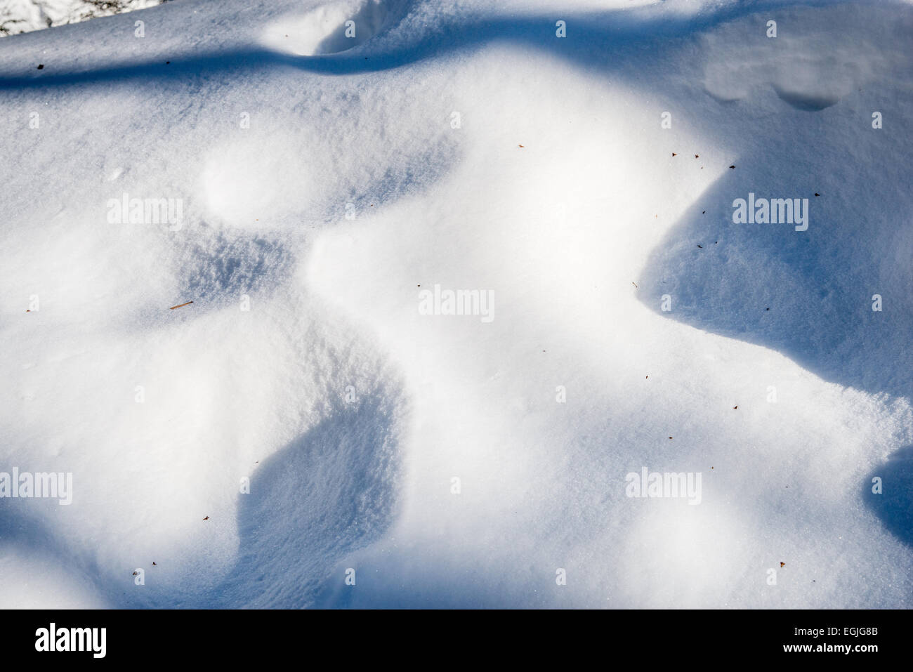 Snowdrift patterns hi-res stock photography and images - Alamy