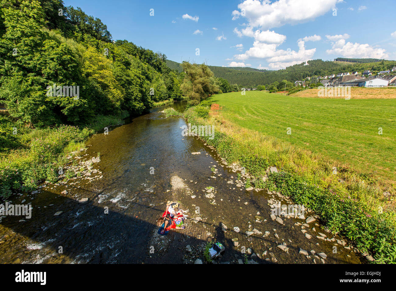 bike tour along river Ruhr, the "Ruhrtalradweg" - Ruhr valley trail ...