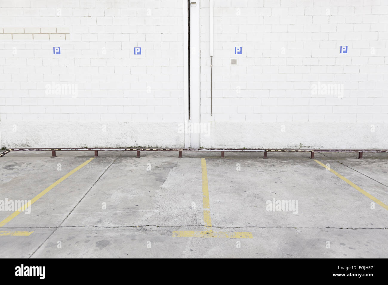 Parking in the city, detail of parking signs to park Stock Photo - Alamy