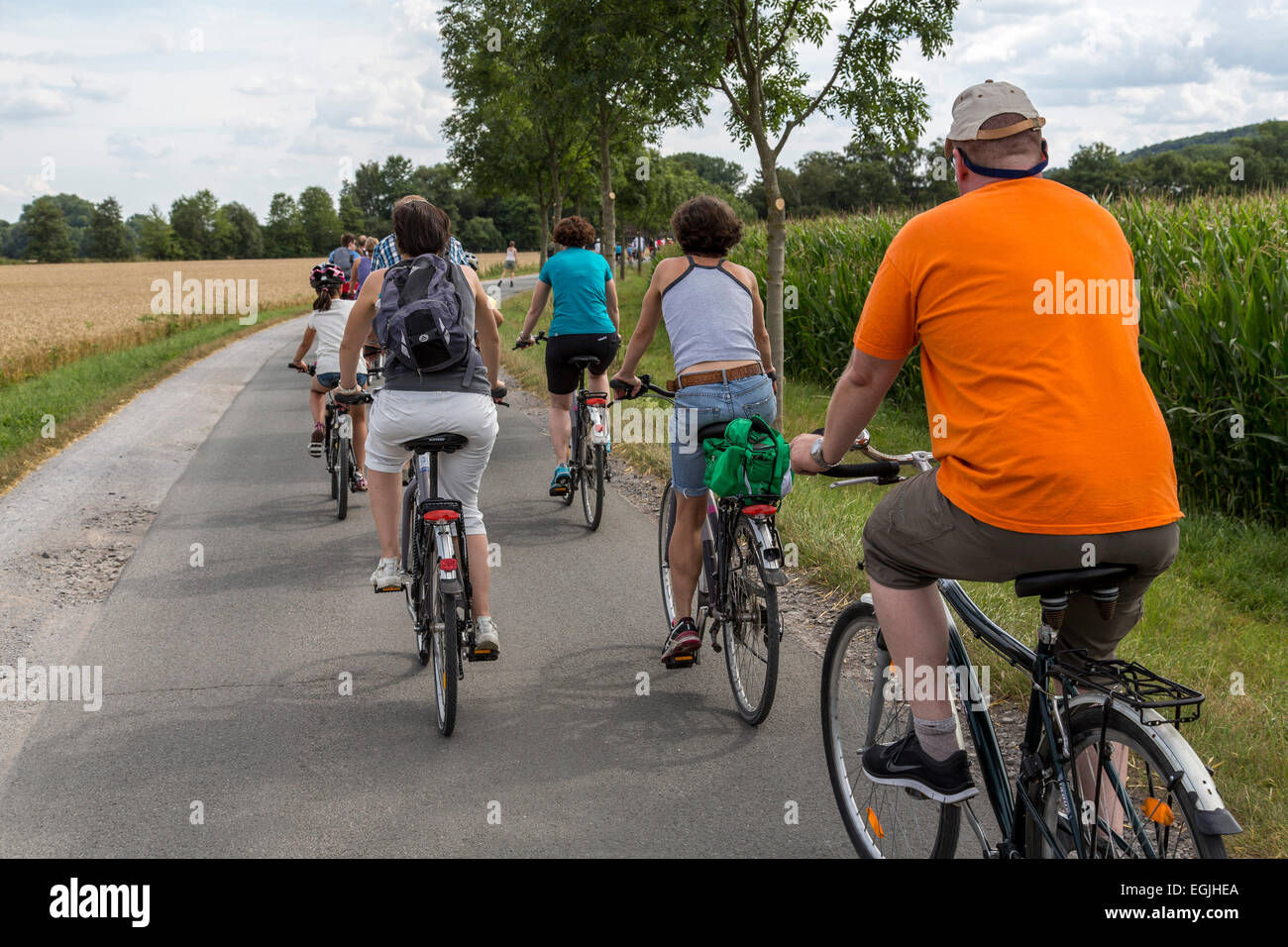 bike tour along river Ruhr, the "Ruhrtalradweg" - Ruhr valley trail ...