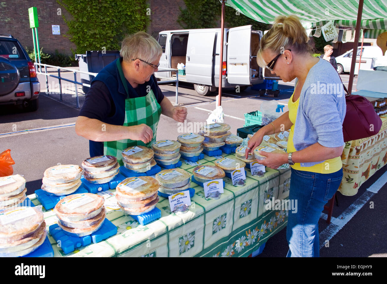 Buying pies hi-res stock photography and images - Alamy