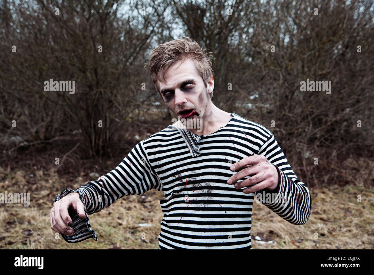 Creepy man hi-res stock photography and images - Alamy