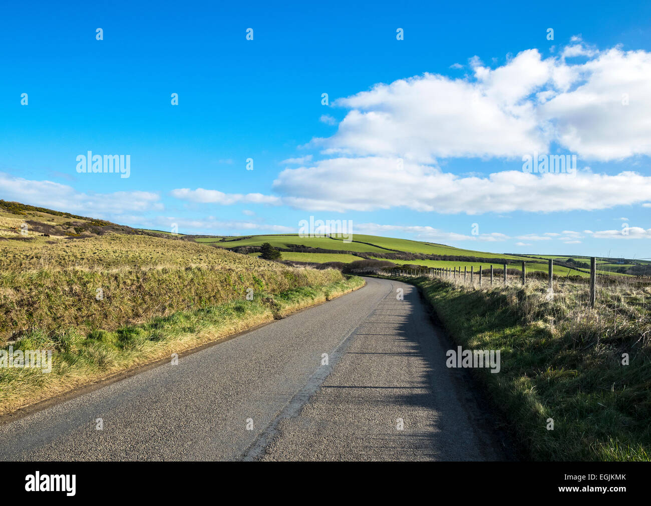 Empty country hi-res stock photography and images - Alamy