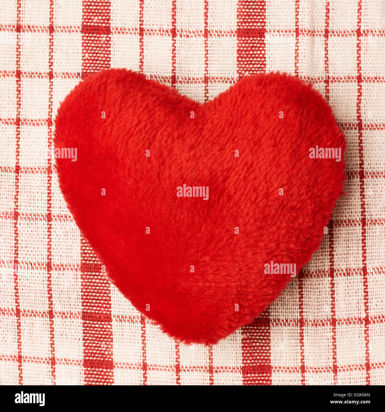 Plush red heart Stock Photo - Alamy