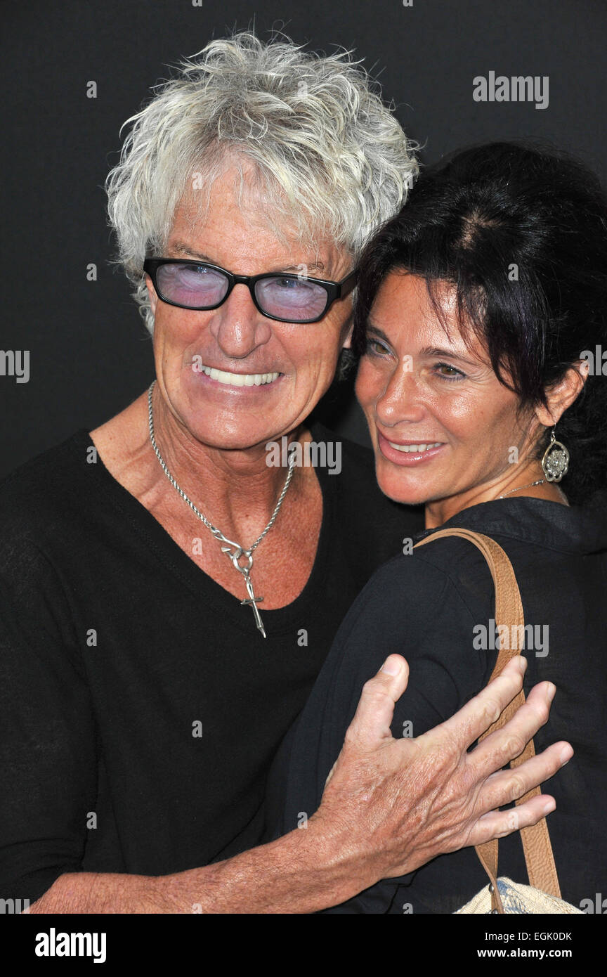 Kevin cronin reo speedwagon hi-res stock photography and images - Alamy