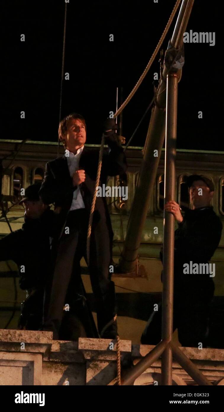 Filming mission impossible featuring tom hi-res stock photography and ...