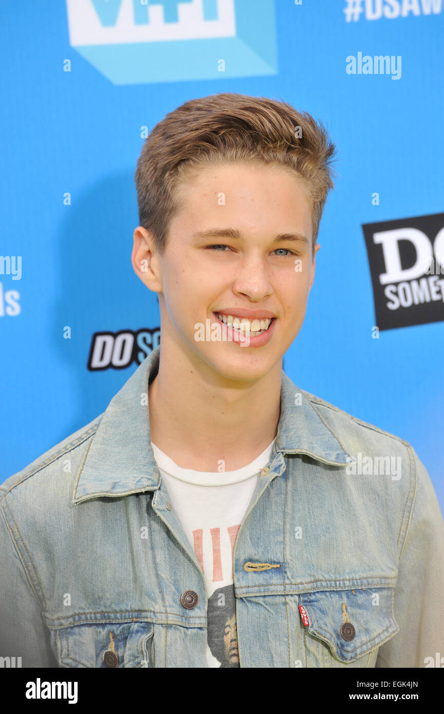 Ryan beatty hi-res stock photography and images - Alamy