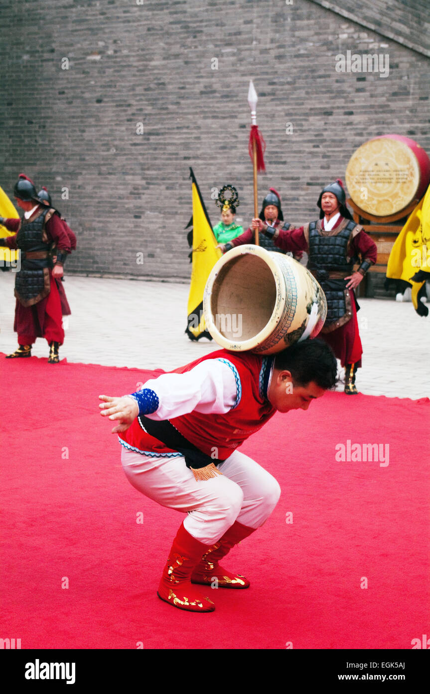 Medieval juggler hi-res stock photography and images - Alamy