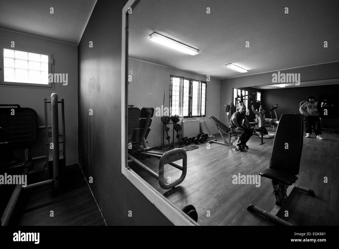 Prison gym Black and White Stock Photos & Images - Alamy