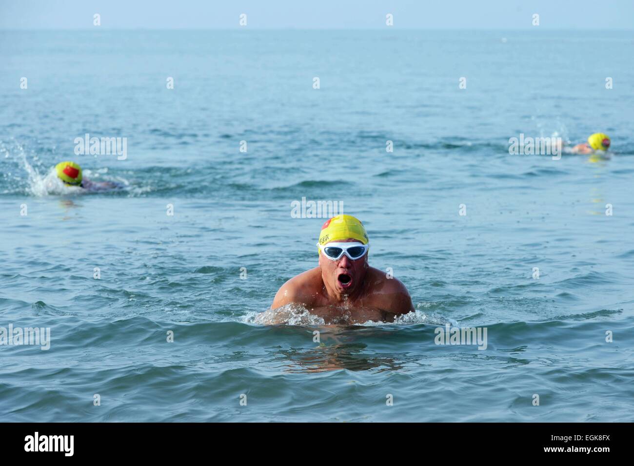 Senior citizens swimming hi-res stock photography and images - Alamy