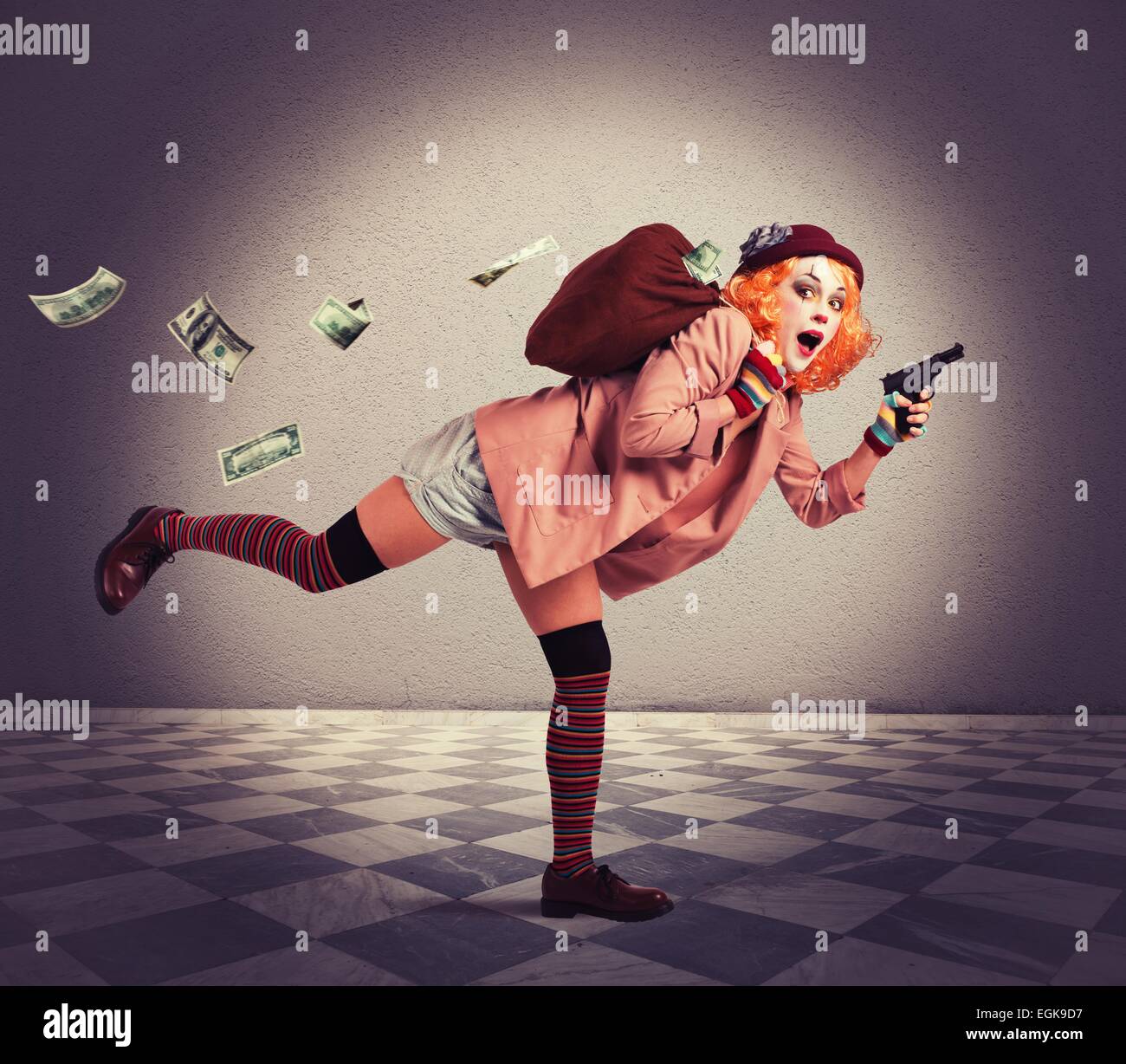 Looter hi-res stock photography and images - Alamy