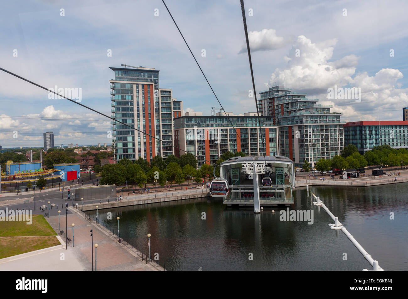 Gondolas emirates cable car hi-res stock photography and images - Alamy