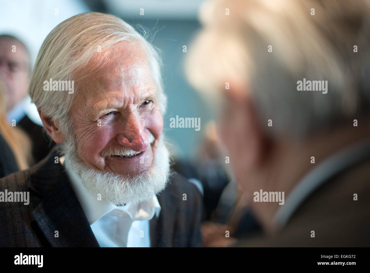 Rupert Neudeck in conversation at the citizens' prize awards ceremony ...