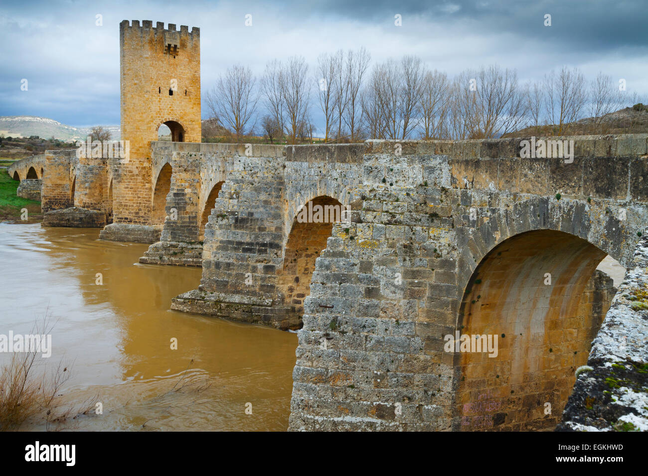 Medieval bridge and river Stock Photo - Alamy