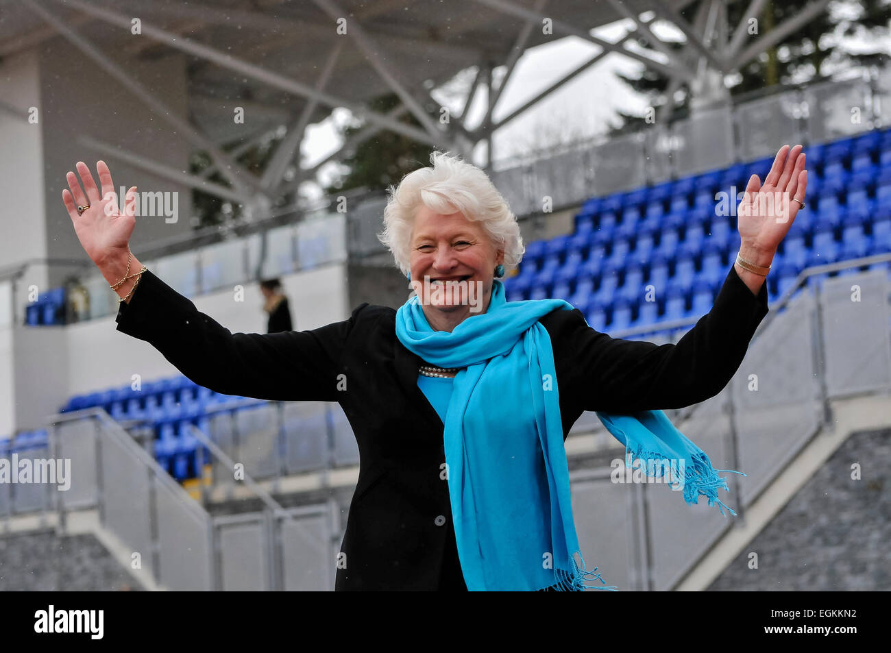 Dame mary peters munich 1972 hi-res stock photography and images - Alamy