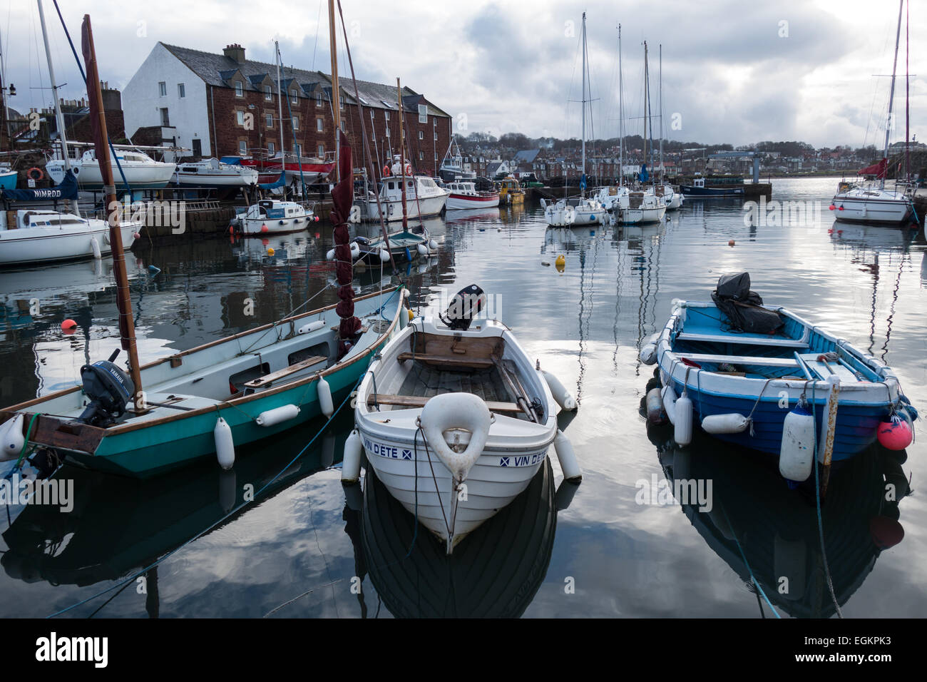 Light harbour hi-res stock photography and images - Alamy