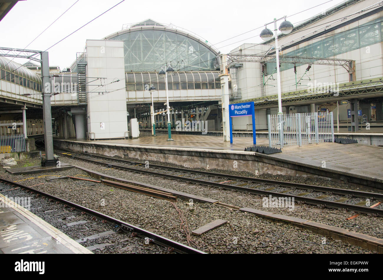 Picadilly station railway train hi-res stock photography and images - Alamy