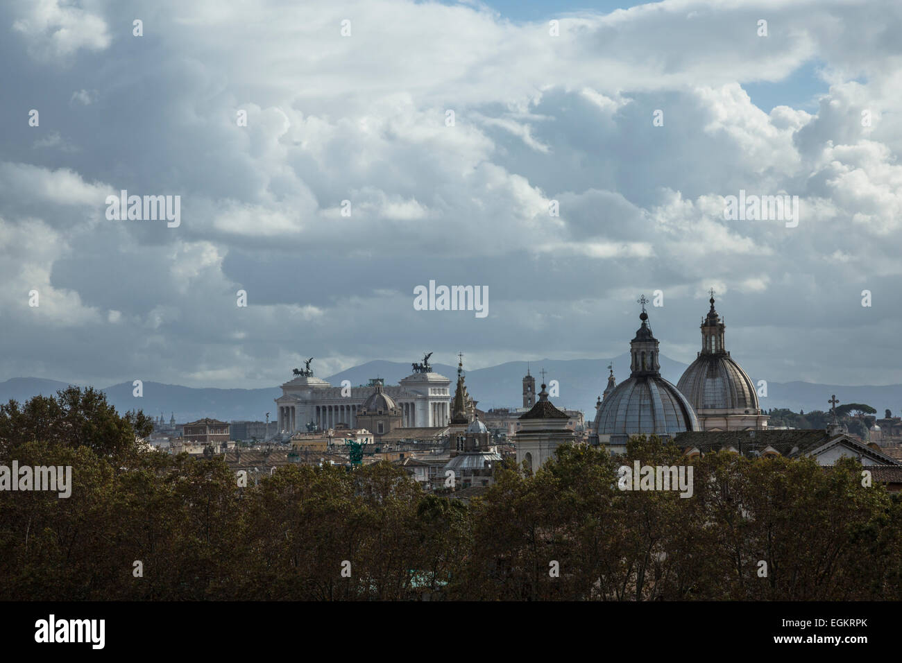 Rome rooftops domes hi-res stock photography and images - Alamy