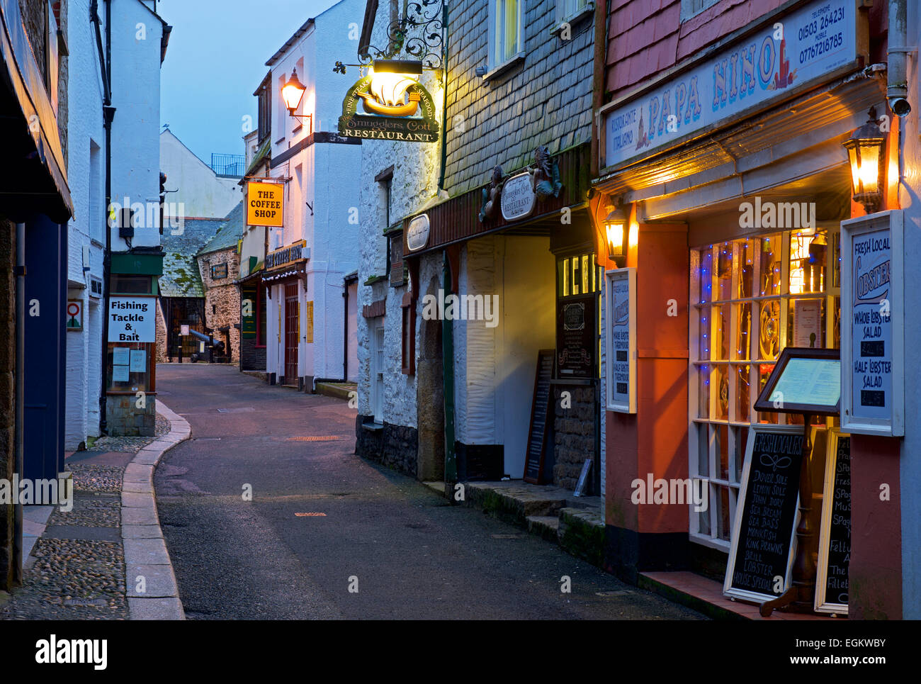 Street in Looe, Cornwall, England UK Stock Photo - Alamy