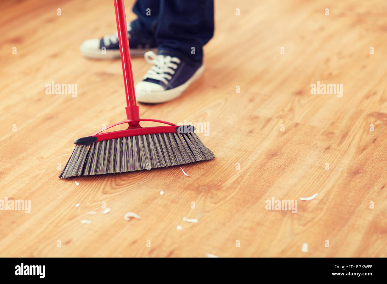 Sweeping mopping floor kitchen hi-res stock photography and images - Alamy