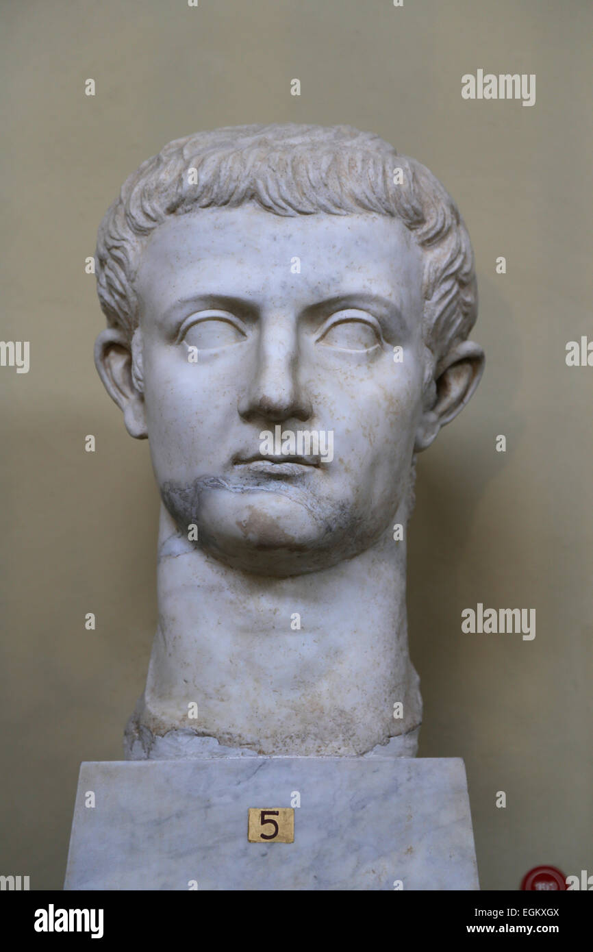 Roman emperor tiberius hi-res stock photography and images - Alamy