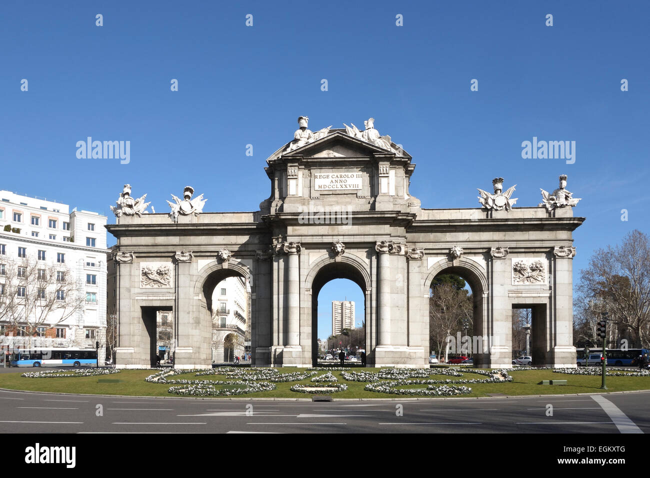 Puerta de Alcala, Alcala Gate, Plaza de la Independencia, Madrid, Spain ...