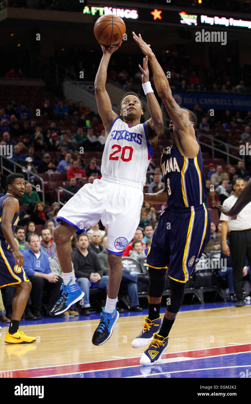 February 20, 2015: Philadelphia 76ers guard Tim Frazier (20) goes up ...