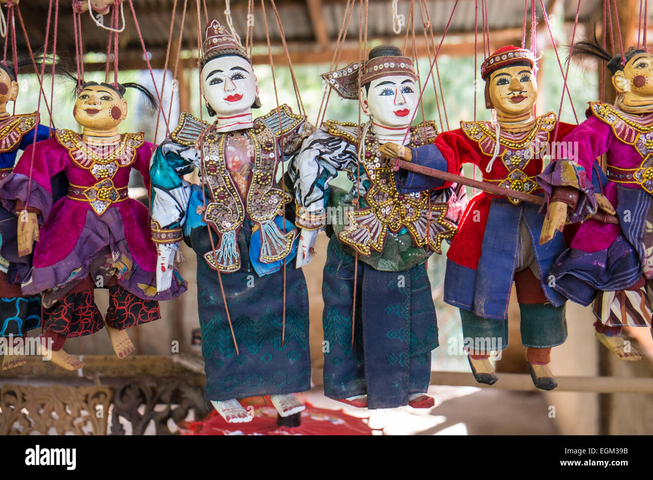 Burmese puppets hi-res stock photography and images - Alamy