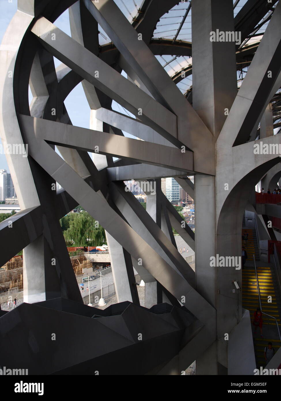 Inside view of steel/metal construction the "Birds Nest'/"Beijing ...