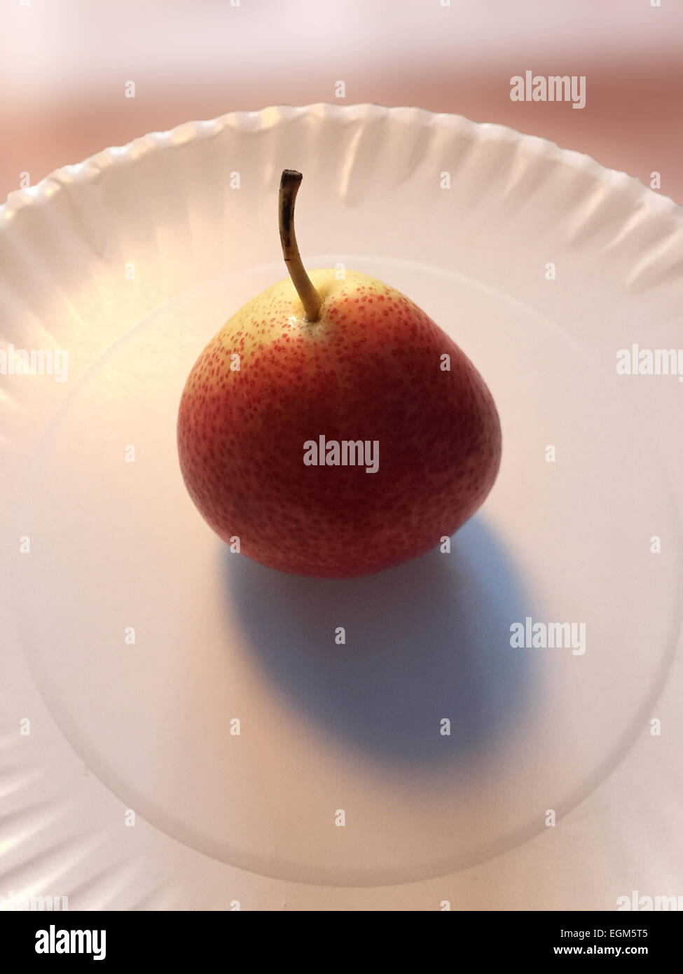 Red pears hi-res stock photography and images - Alamy