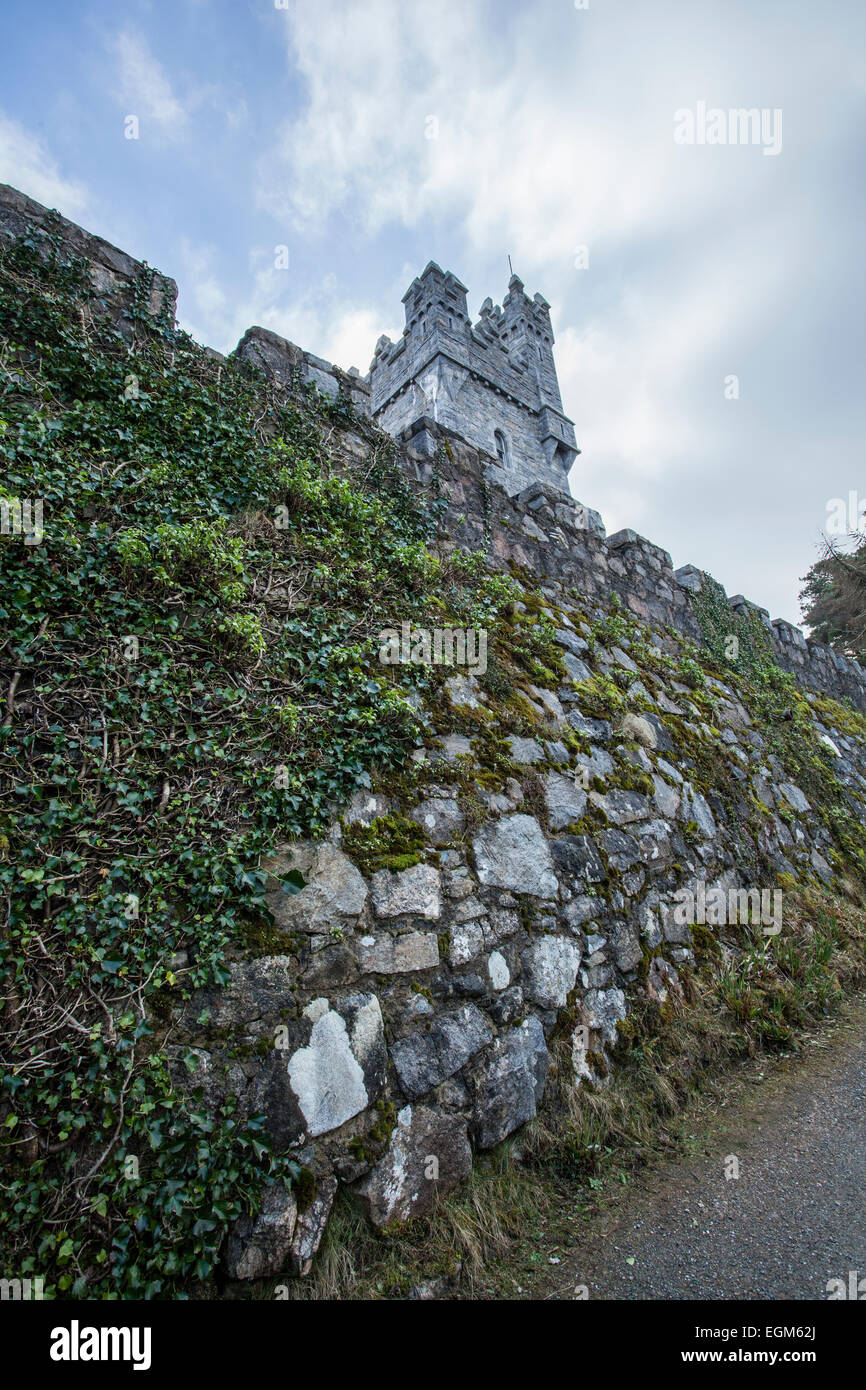 Glenveagh Castle at Glenveagh National Park, Co. Donegal, Ireland Stock ...