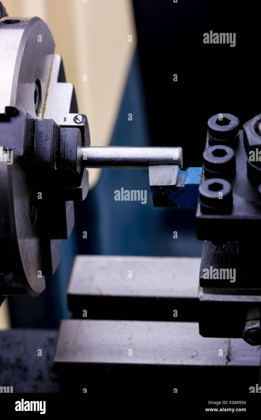 Lathe machine shop hi-res stock photography and images - Alamy