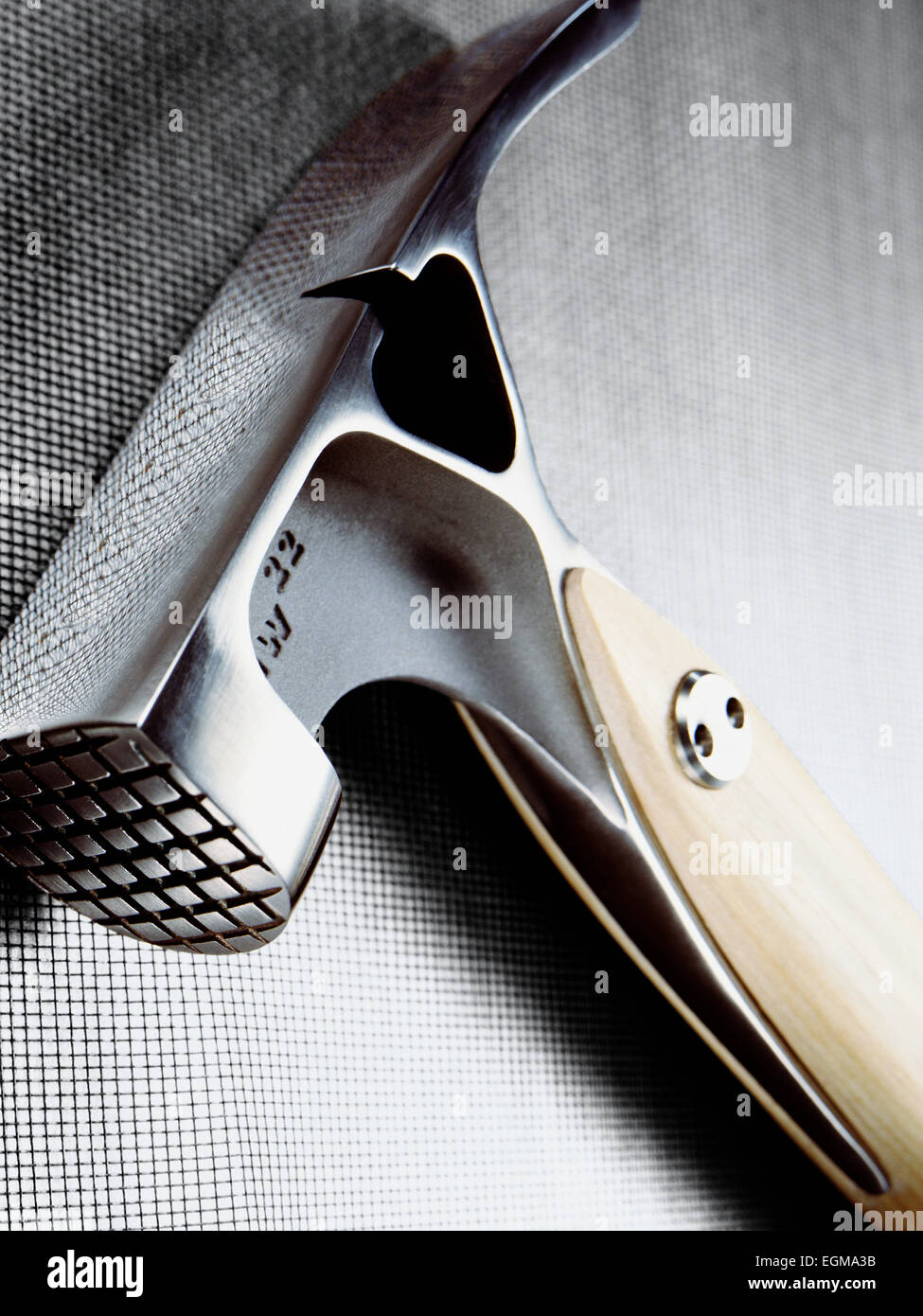 Hammer vertical hi-res stock photography and images - Alamy