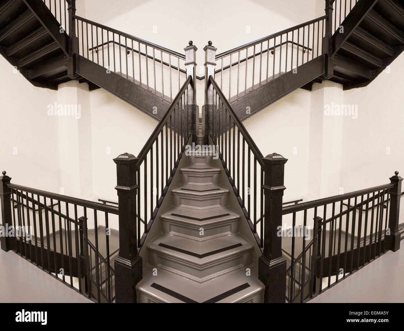 Indoor stairs architecture hi-res stock photography and images - Alamy
