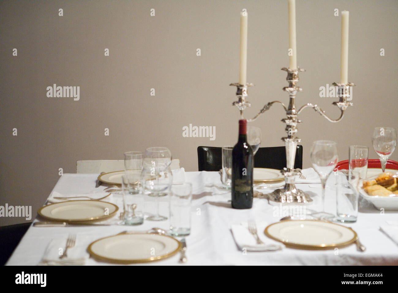 Dining Room Table Placesetting, Close-Up Stock Photo - Alamy