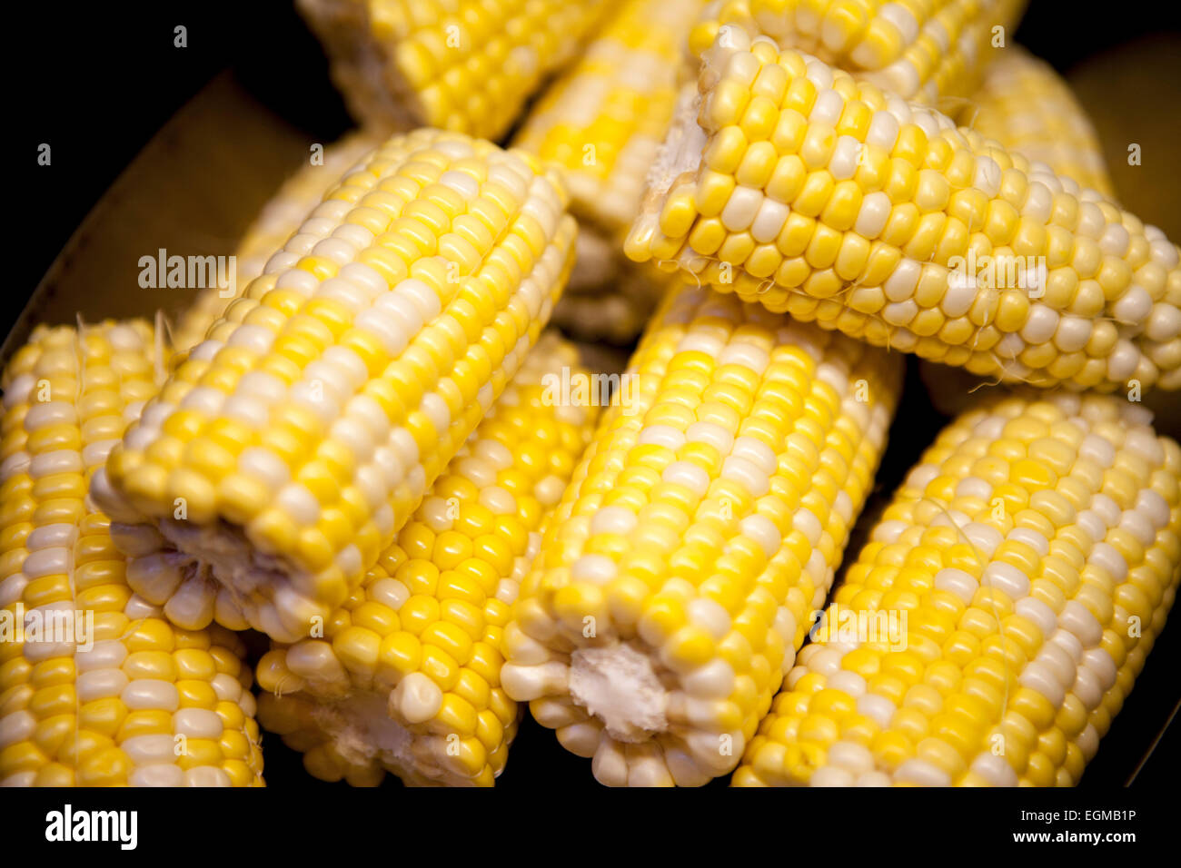 Cooked corn cob hi-res stock photography and images - Alamy