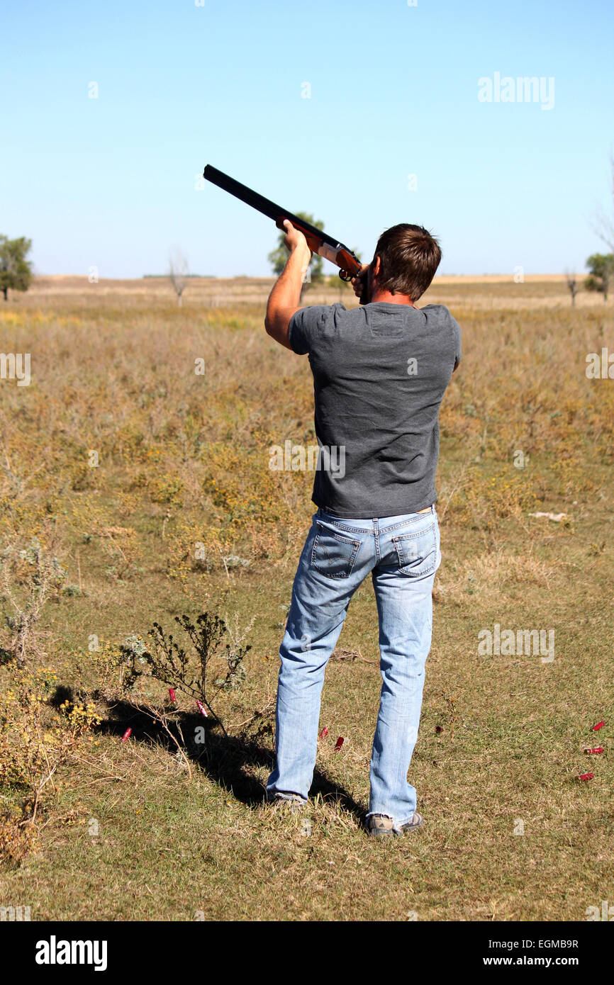 Trap shooting gun hi-res stock photography and images - Alamy