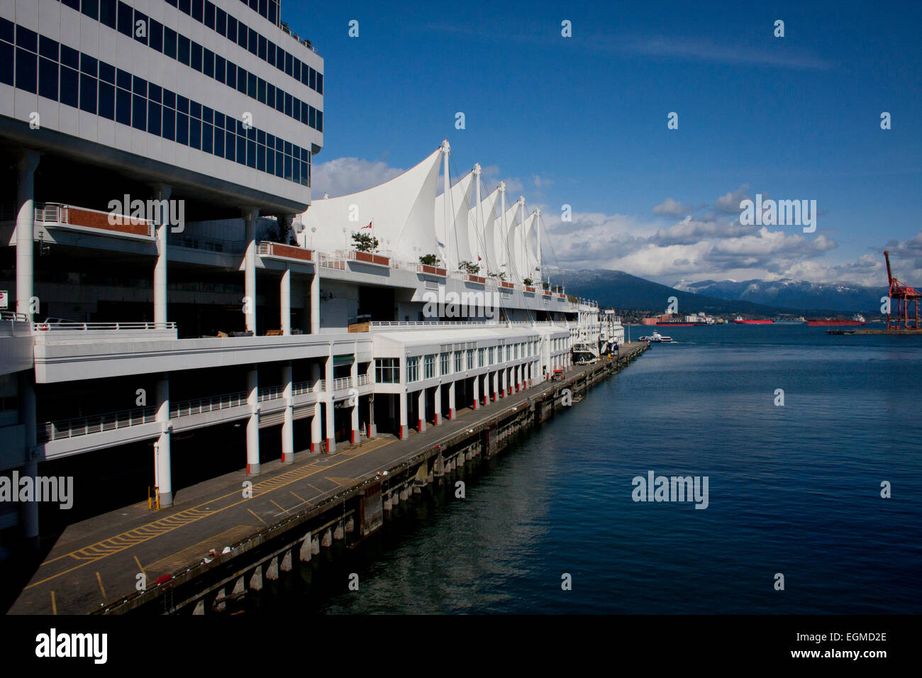 Burrard inlet ship hi-res stock photography and images - Alamy