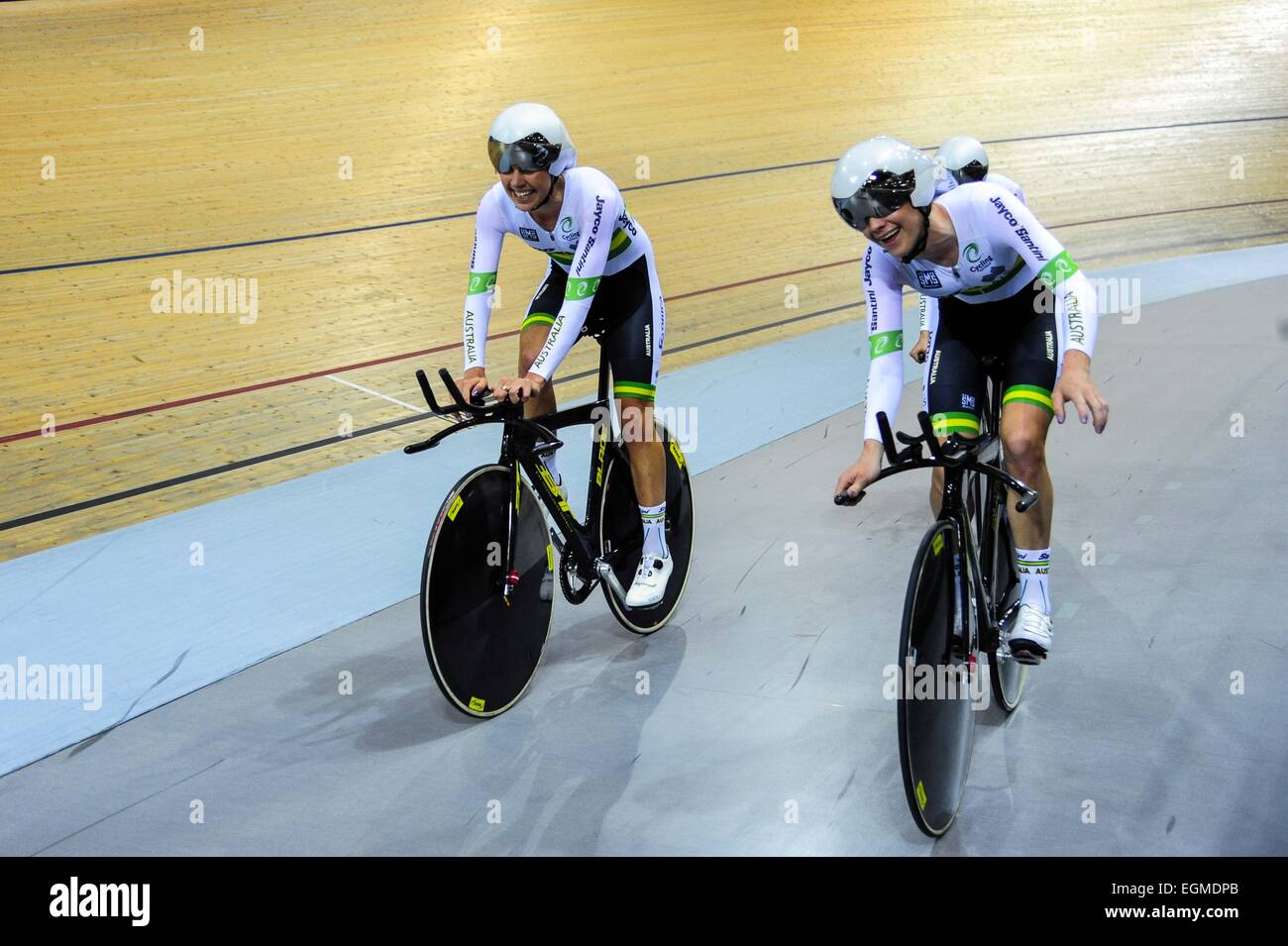 Annette EDMONDSON / Ashlee ANKUDINOFF / Amy CURE / Melissa HOSKINS ...