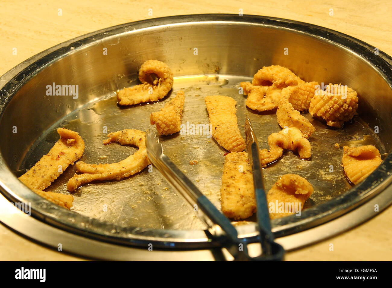 Deep fried squids hi-res stock photography and images - Alamy