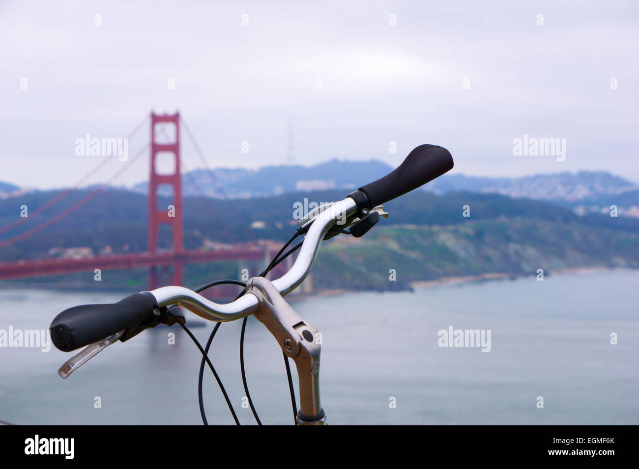 Bike handlebars looking over the Golden Gate Bridge, San Francisco ...