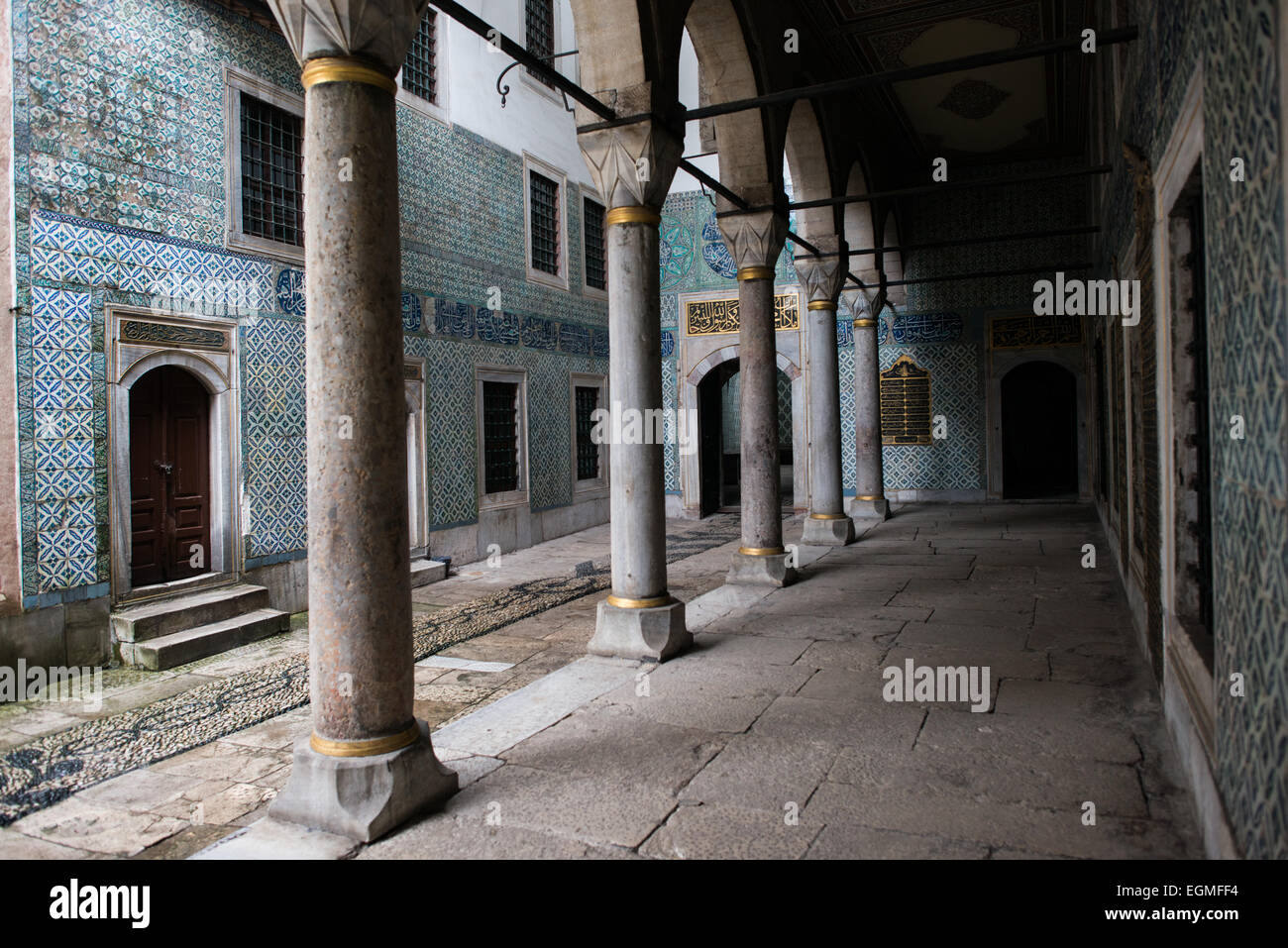 Privy chambers hi-res stock photography and images - Alamy